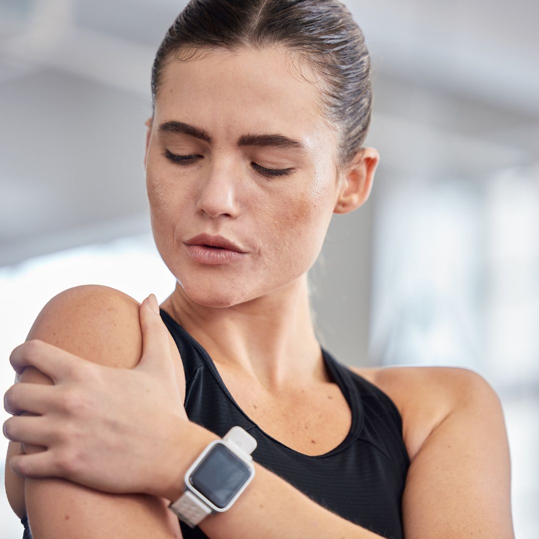 When to See an Orthopedic Doctor for Shoulder Pain - Austin Orthopedic ...